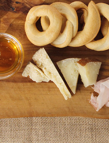 Savoury and Sweet Snacks: Handy and Delicious | PANDorà